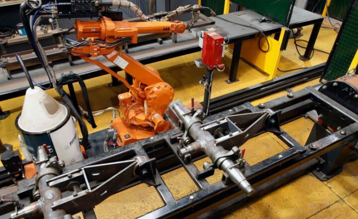 Scott | Robotic welding solution achieves 64% reduction in cycle time