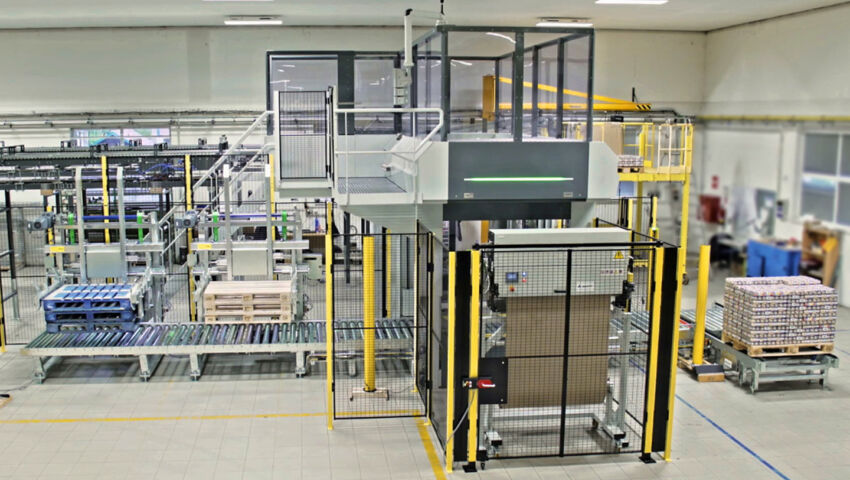 Scott | End-of-line palletising project with pal 4.0 and double infeed