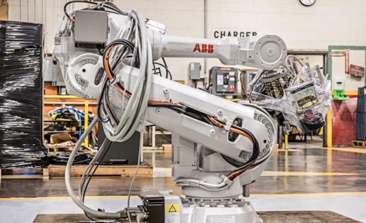 Scott | Industrial Robots